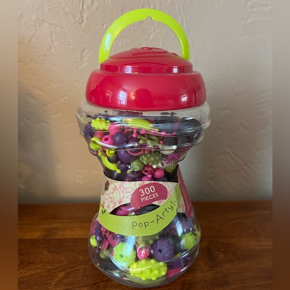 Pop Arty | Toys | Pop Arty Beads | Poshmark